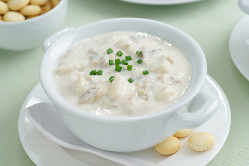 18 oz Clam Chowder (Serves Two)