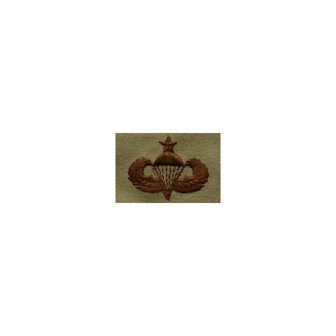 US Army Senior Parachute Embroidered Desert Badges - Army Desert ...