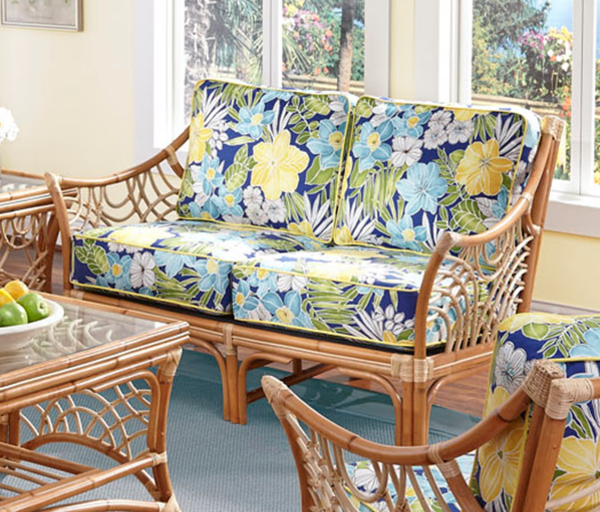 Rattan Loveseat - Nassau