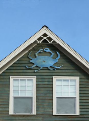 Uncooked Iron Crab Sculpture - Ocean Offerings